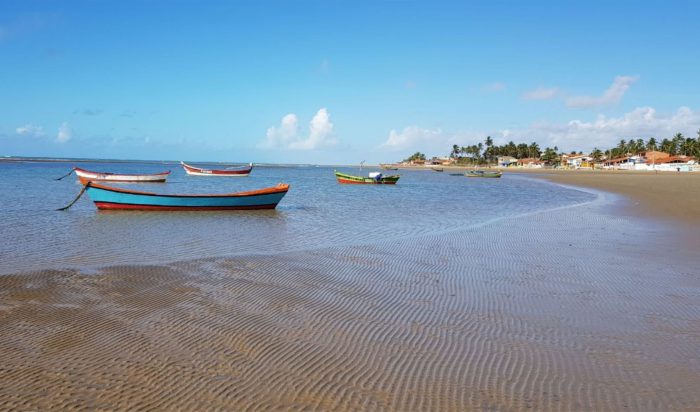 Praia do Pontal do Peba : Vale Empreendimentos